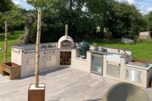 30 Cinder Block Garden Ideas: Transform Your Outdoor Space