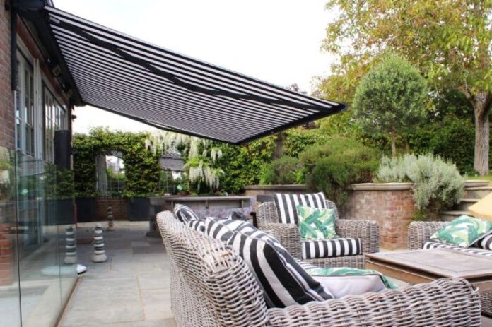 25 Shade Sail Ideas to Transform Your Outdoor Space