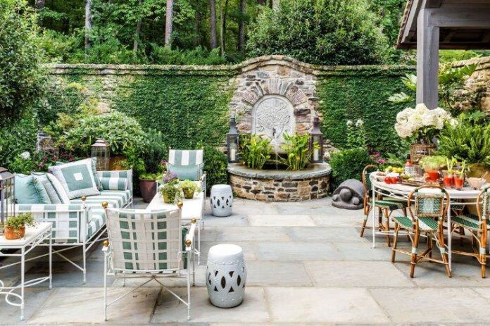 Flagstone Patio Ideas: 30 Stylish Backyard Inspirations