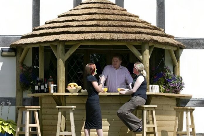 Outdoor Bar Plans with Roof: Transform Backyard into a Social Hub
