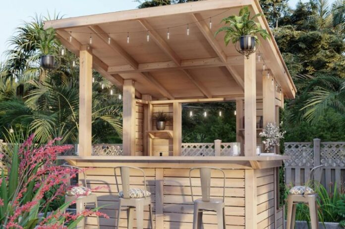 Outdoor Bar Plans with Roof: Transform Backyard into a Social Hub