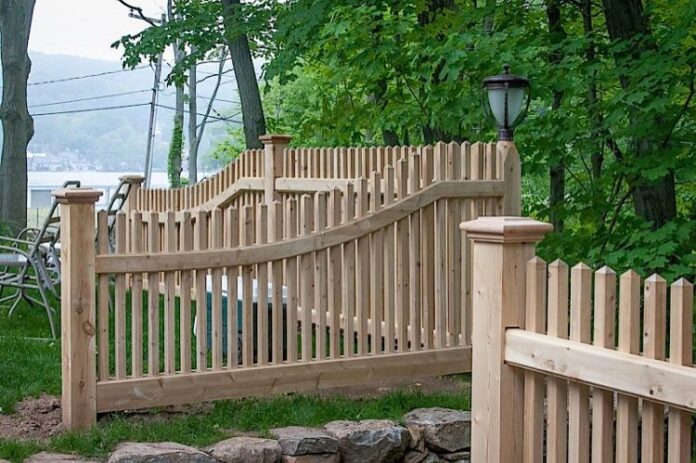 Fence Designs: 32 Inspiring Ideas for Your Home