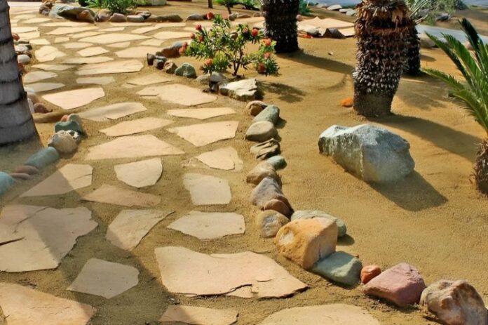 32 Front Walkway Ideas: Revamp Your Home's Entrance