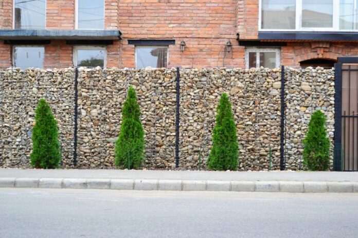 Fence Designs: 32 Inspiring Ideas for Your Home