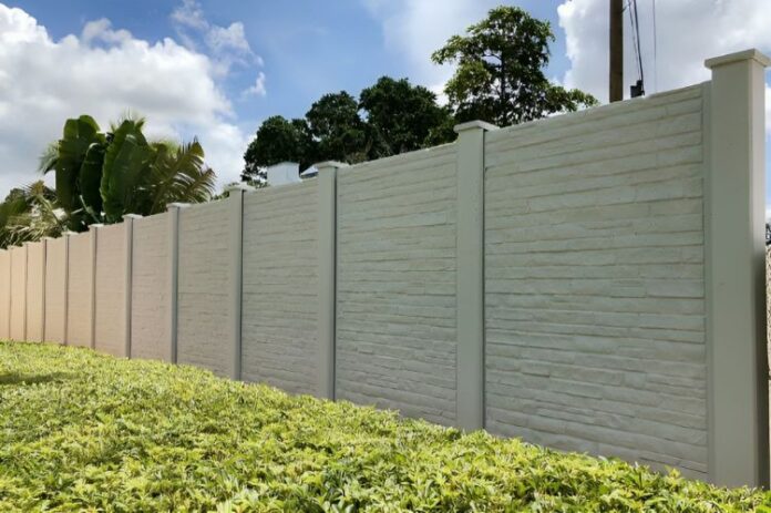 Fence Designs: 32 Inspiring Ideas for Your Home