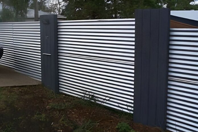 Fence Designs: 32 Inspiring Ideas for Your Home