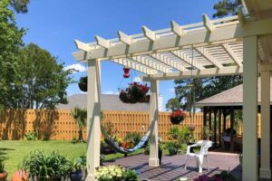 Florida Backyard Ideas: Transform Outdoor Space with 22 Designs!