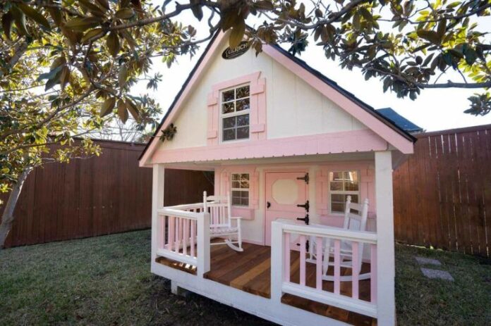 Gazebo on Deck Ideas: Deck's Potential with 34 Creative Designs