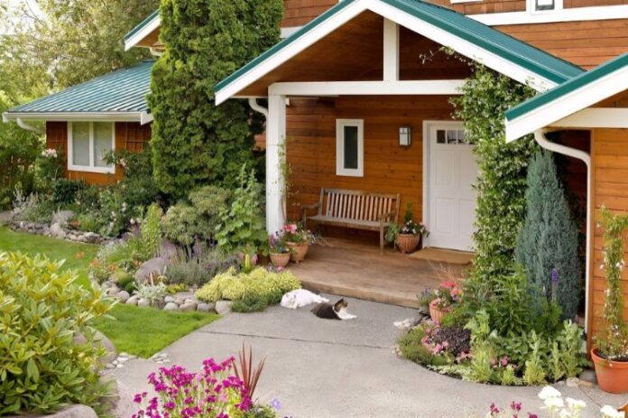 Residential Landscape Design Ideas: 32 Inspiring Outdoor Space