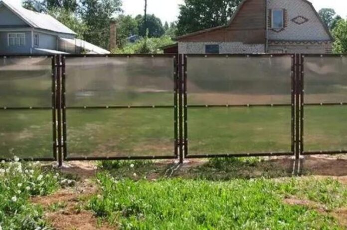 Fencing Ideas for Your Yard: 37 Ways to Transform Outdoor Space