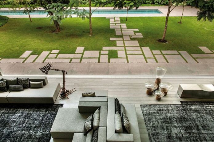 Modern Landscape Design: 25 Bold Visions for Outdoor Spaces